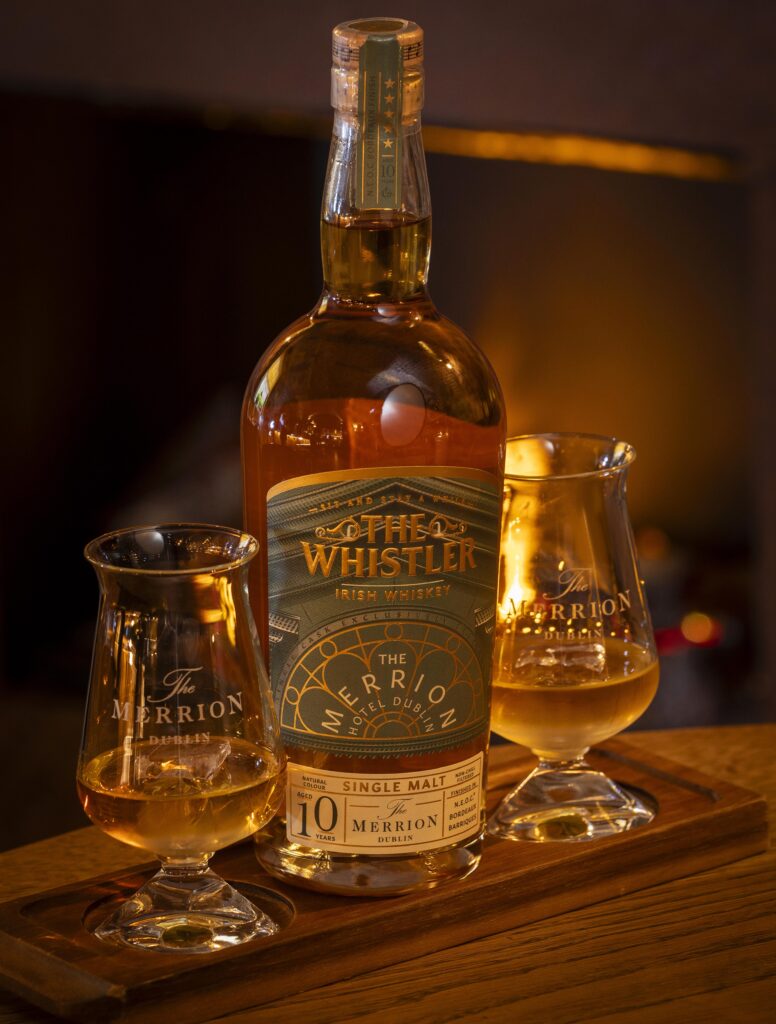 Boann Distillery teams up with Merrion Hotel for Whiskey Partnership ...